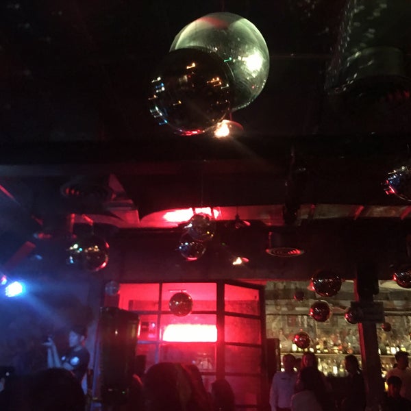 circle - Night Club