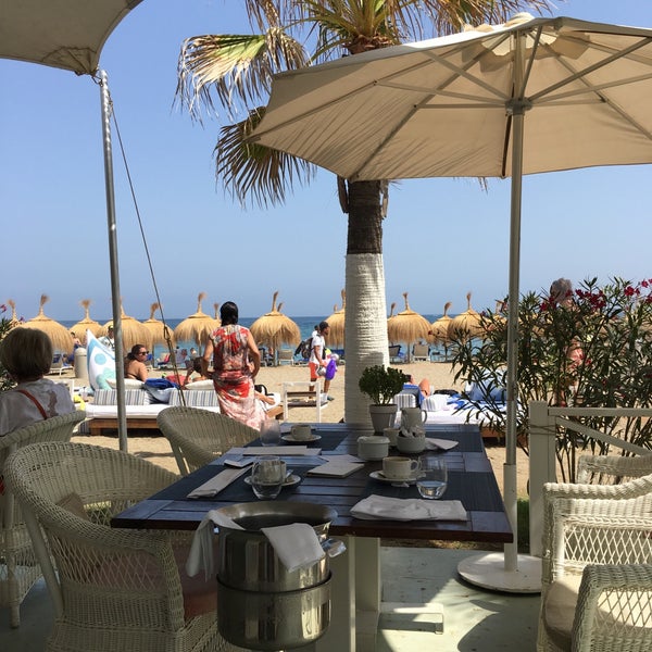 Del Mar Beach Club - Restaurant