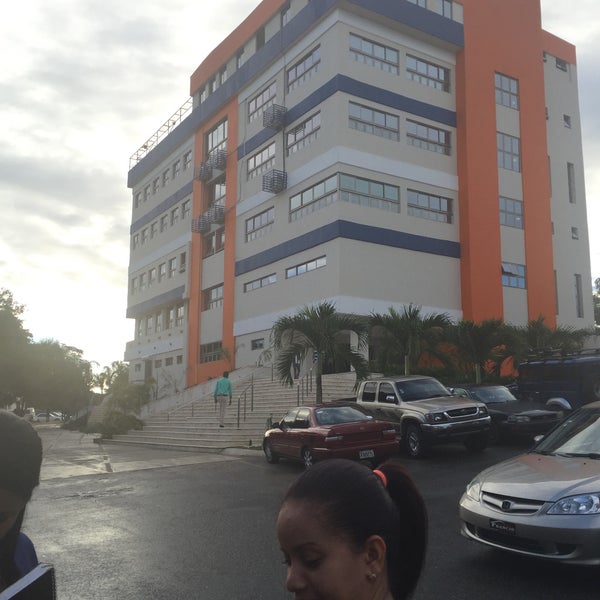 Universidad Abierta Para Adultos, UAPA - University