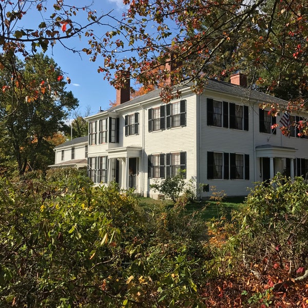 Home Of Ralph Waldo Emerson - 2 tips