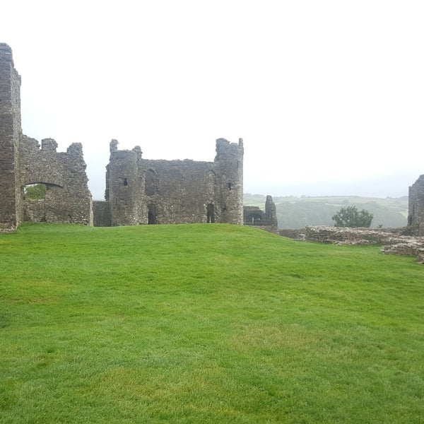 Llansteffan Castle - Llansteffan, Carmarthenshire