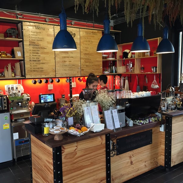 Nine One Coffee (ไนน์ วัน คอฟฟี่) - Nimmanhemin Soi 11 Road