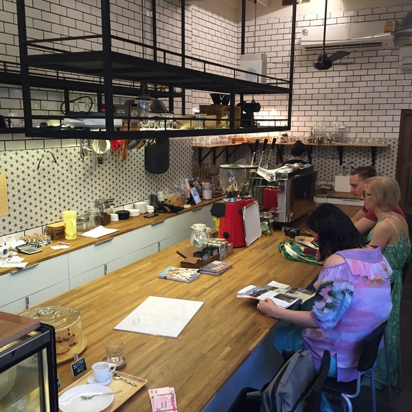 Unbranded Café - บางขุนพรหม - 16 tips from 322 visitors