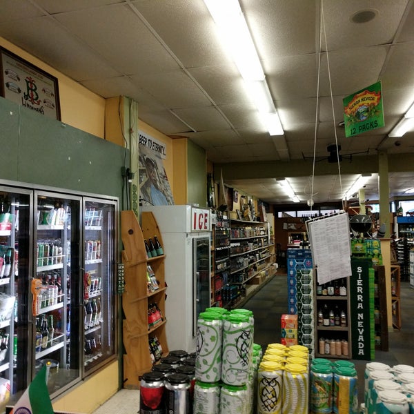 Downtown Wine & Spirits - Liquor Store in Davis Square