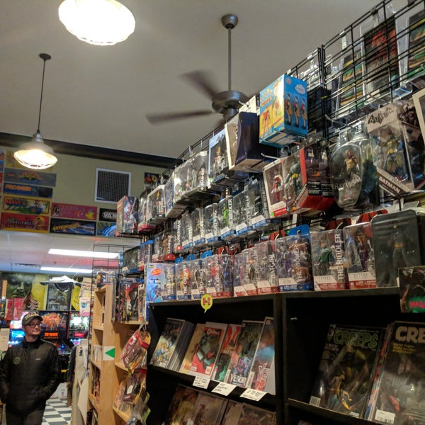 Coast City Comics - Downtown Portland - 15 tips from 695 visitors