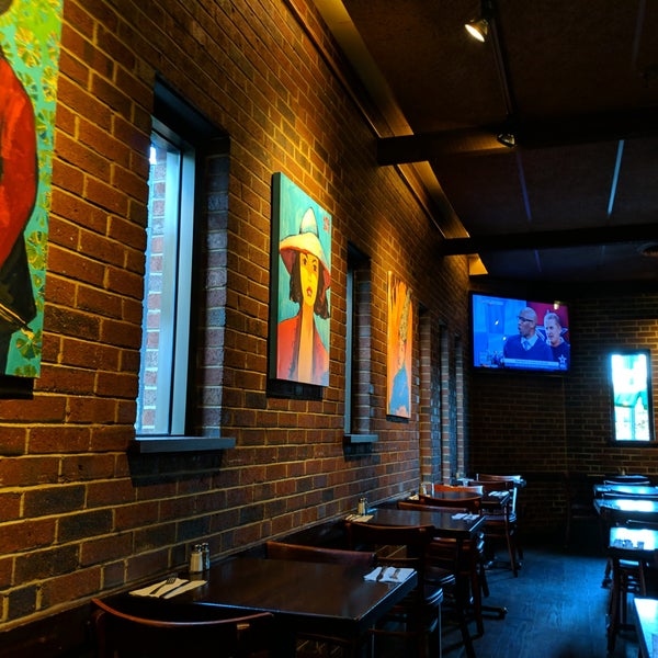 Christopher's Restaurant & Bar - Porter Square - Cambridge, MA