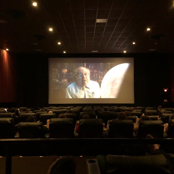 AMC Starplex Ridgefield Park 12 - Ridgefield Park, NJ