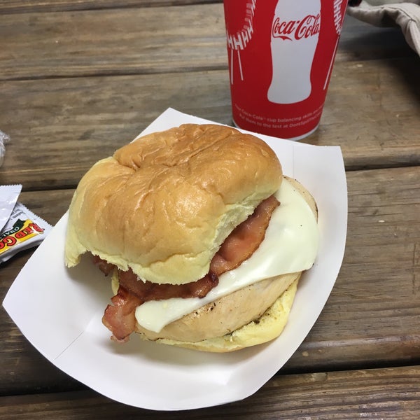 Six Flags Backstage Dining - 6 tips