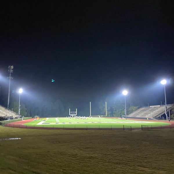 Sprayberry Yellow Jacket Stadium - East Cobb - 3 tips from 193 visitors
