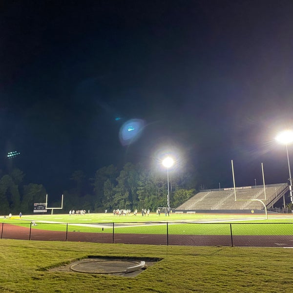 Sprayberry Yellow Jacket Stadium - East Cobb - 3 tips from 193 visitors