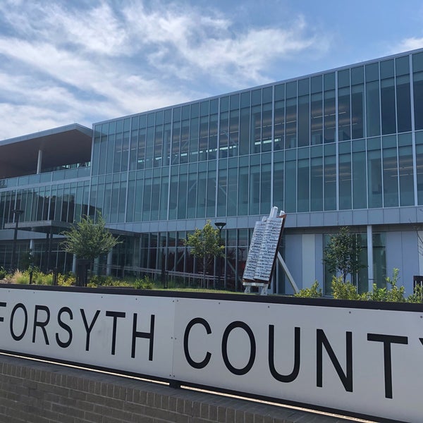 Forsyth County Public Library - Central - 660 W 5th St