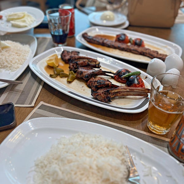 Photos at Bakhtar Restaurant |رستوران باختر شعبه برج شهر - تبریز ...