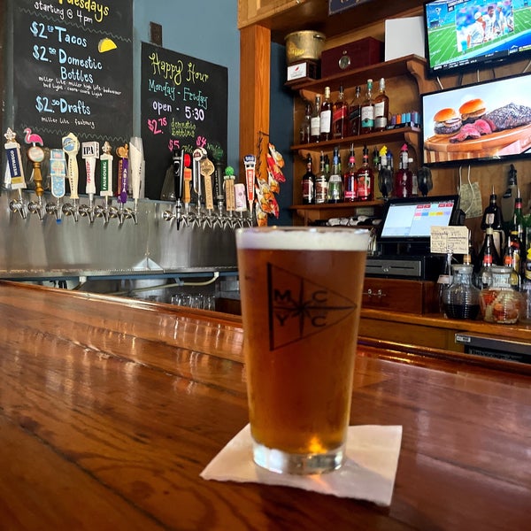 Photos at Mid-City Yacht Club - Mid-City - 19 tips