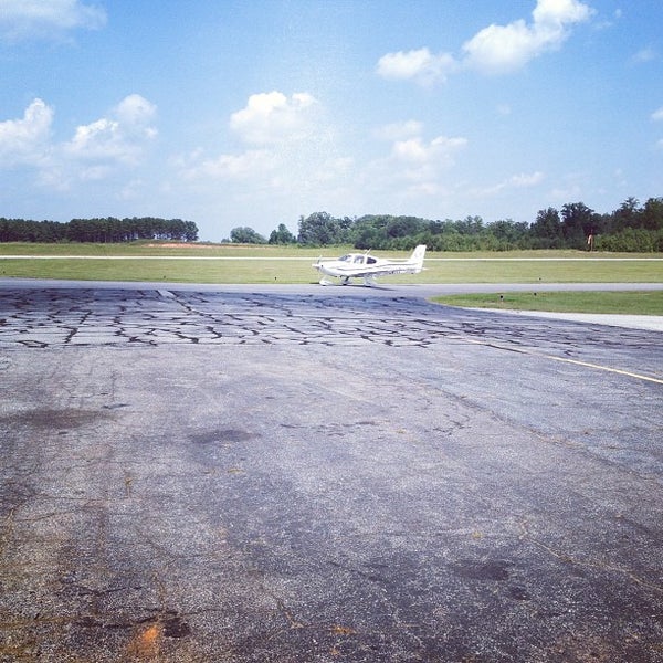 Newnan-Coweta County Airport - KCCO - Coweta County, GA