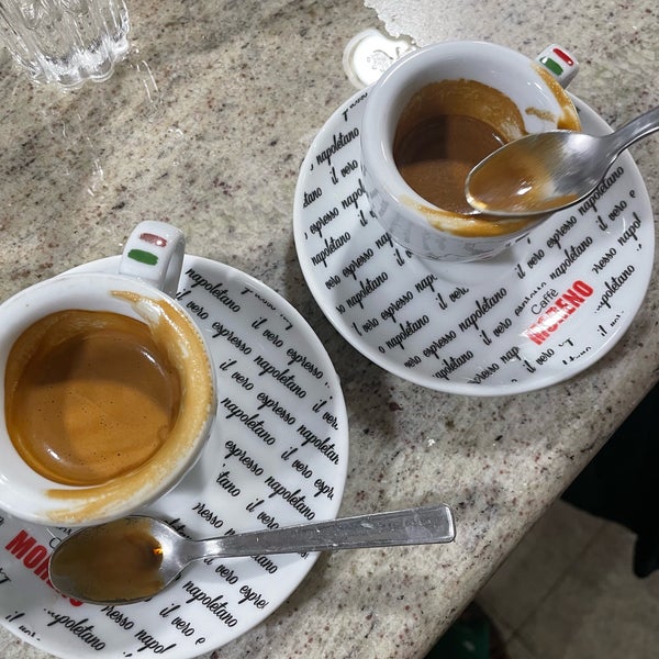 Bar Nilo - Café in Napoli