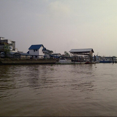 Pelabuhan Tembilahan - Boat or Ferry