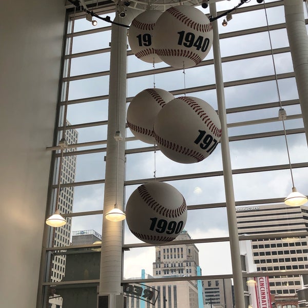 Reds Team Shop by Majestic - Souvenir Store in Central Business District