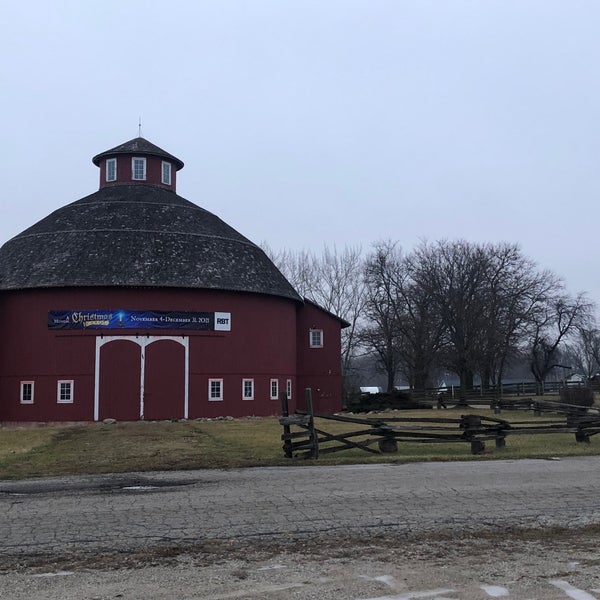 The Round Barn Theatre - Theater in Nappanee