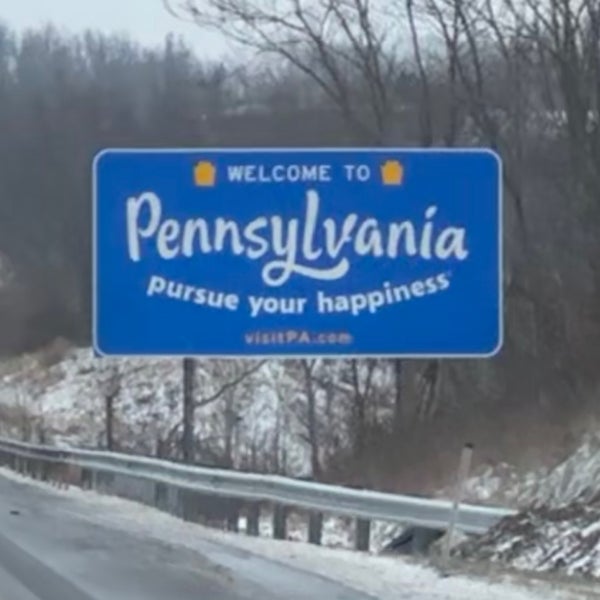 West Virginia/Pennsylvania State Line - Border Crossing