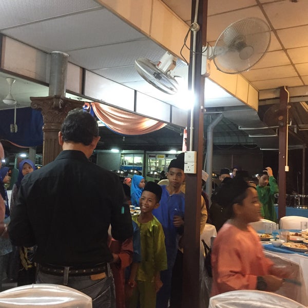 Bestari Food Court Felda Adela - Asian Restaurant