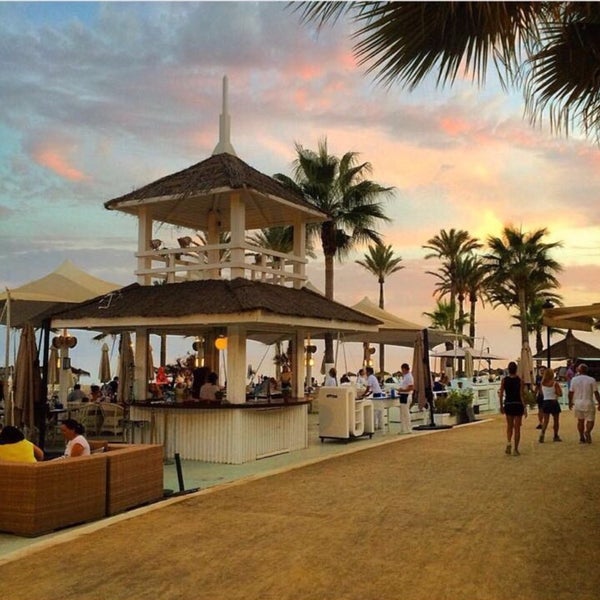 Del Mar Beach Club - Restaurant