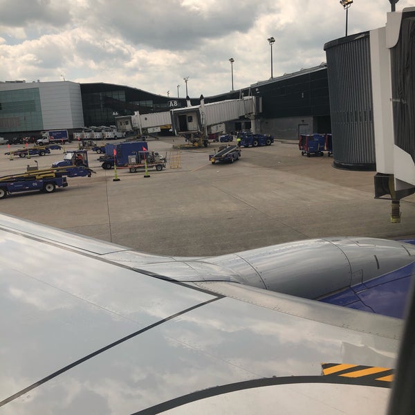 Gate A8 - Airport Gate