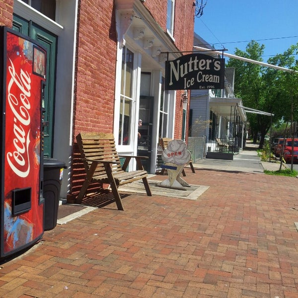 Photos at Nutter's Ice Cream - 22 tips