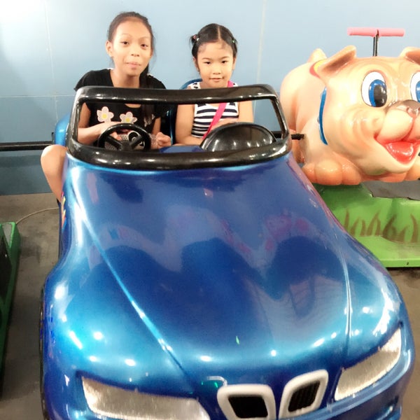 SM Hypermarket - Supermarket in Western Bicutan