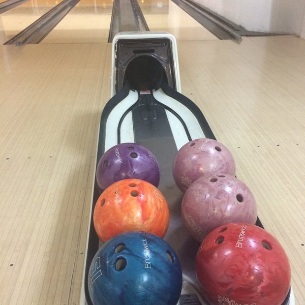 Suburban Lanes (Now Closed) - Bowling Alley in Decatur