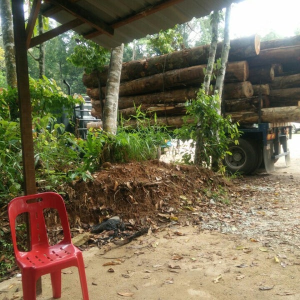 Lata Mengkuang Waterfall