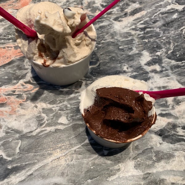 Capogiro Gelato Artisans (Now Closed) - Dessert Shop in Center City West