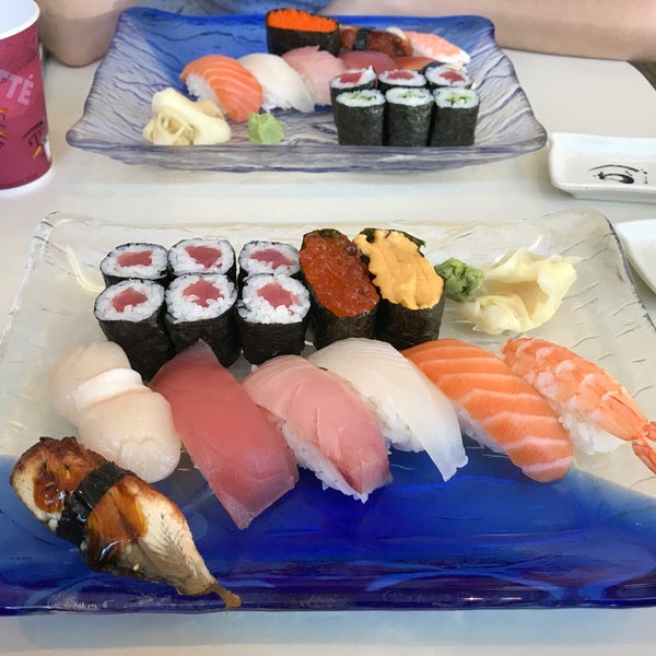 Photos at Sea Ranch - Sushi Restaurant in Evanston