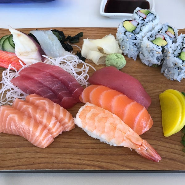 Photos at Sea Ranch - Sushi Restaurant in Evanston