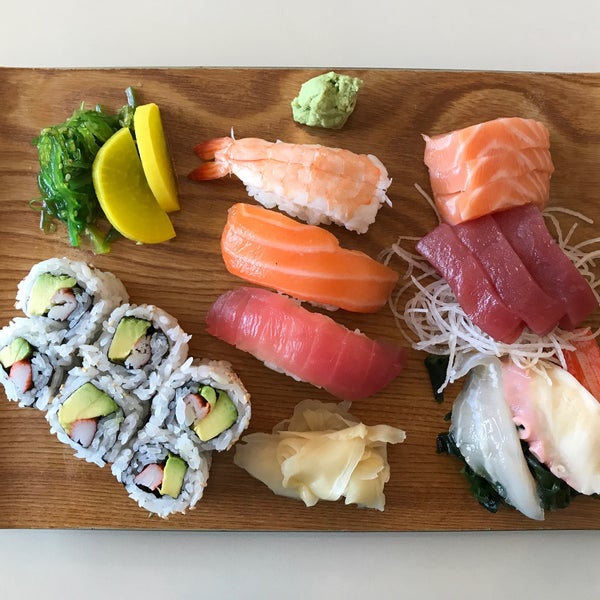 Photos at Sea Ranch - Sushi Restaurant in Evanston