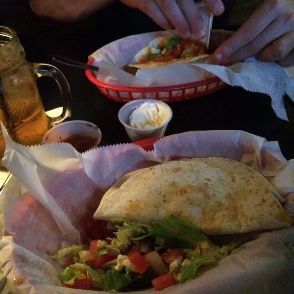 Curbside Cafe - The Fan - 19 tips from 1362 visitors