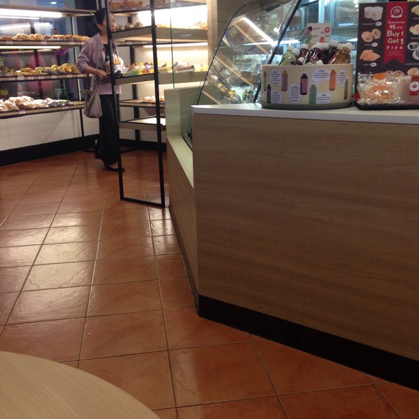 Gateaux House (กาโตว์ เฮ้าส์) - Bakery