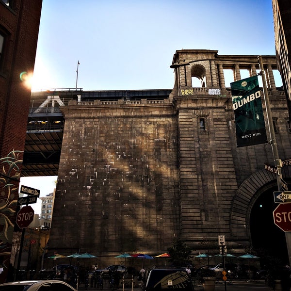 Photos at Pearl Street Plaza - DUMBO - Pearl St & Anchorage Pl