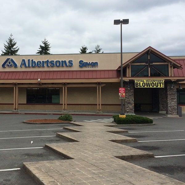 Albertsons (Now Closed) - Downtown Mercer Island - Mercer Island, WA