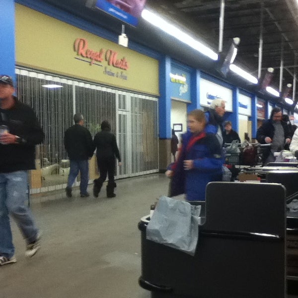 Walmart - 2 tips from 257 visitors