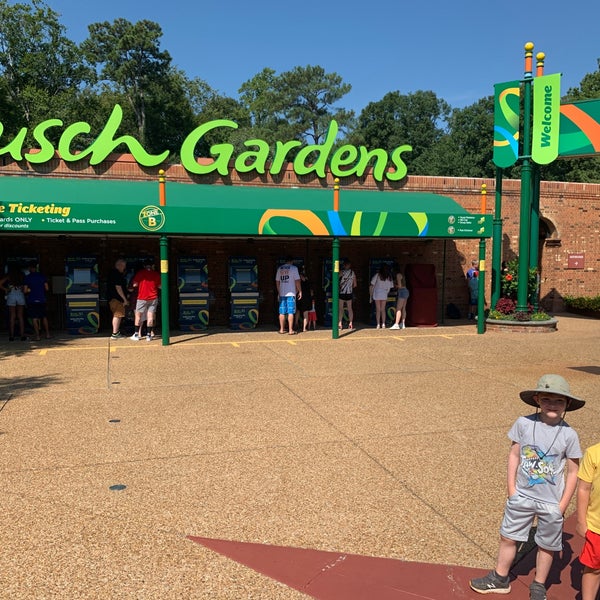 Busch Gardens Main Gate Booths - 1 Busch Gardens Blvd
