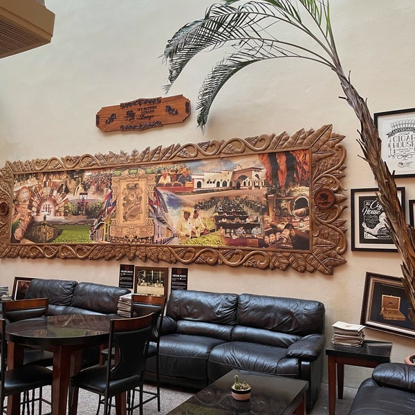 The Cigar House - 18 tips from 733 visitors