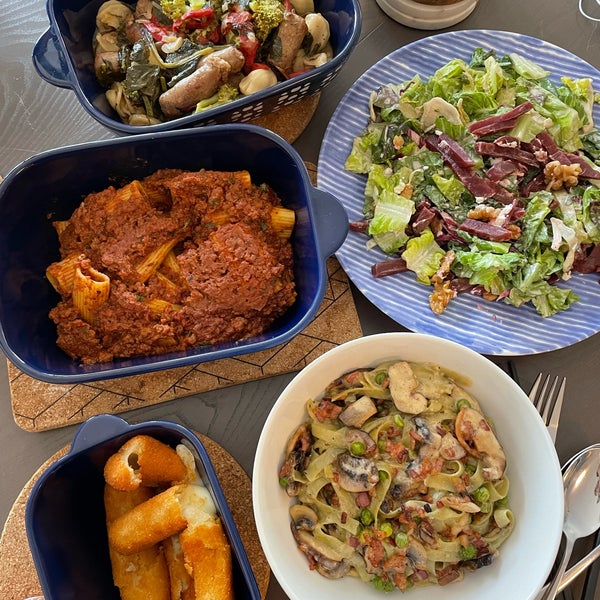 Patsy's Pizzeria - Upper East Side - 206 E 60th St