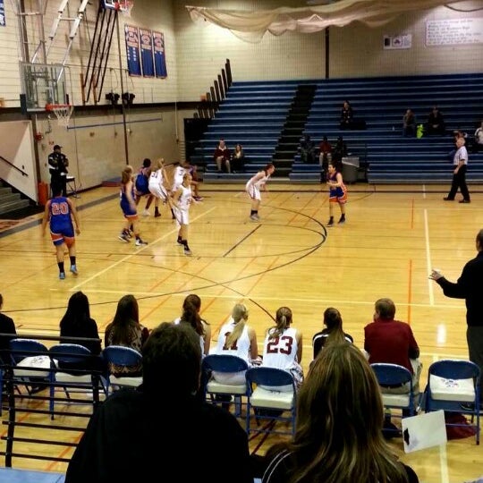 Photos at Washburn High School - Tangletown - 12 tips from 488 visitors