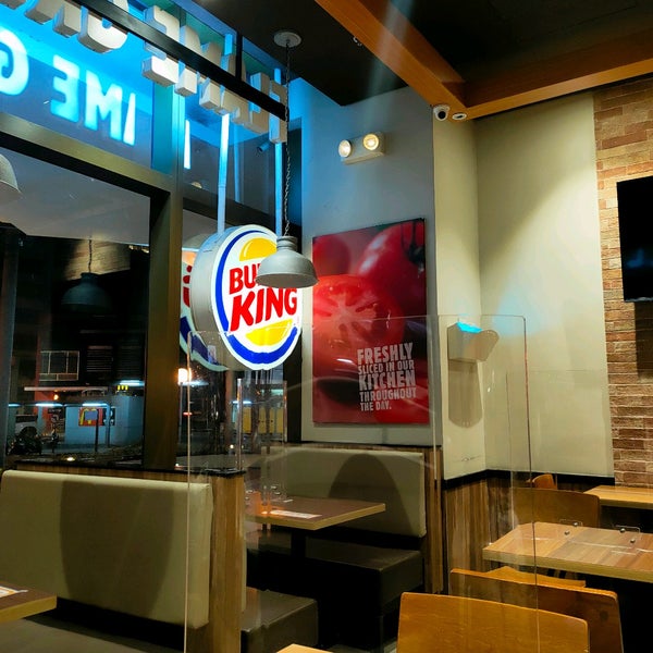 Burger King - Bel-Air - Ground Floor, PDCP Bank Centre L. P. Leviste St