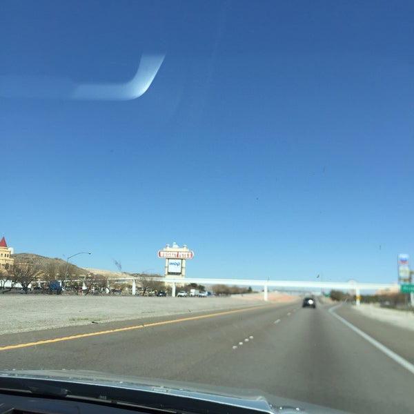 California/Nevada State Border - Border Crossing