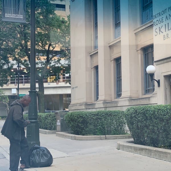 Detroit Public Library - Skillman Branch - Library in Downtown Detroit