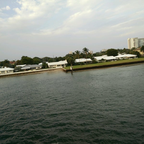 Photos at Port Everglades Terminal 29 - 4 tips