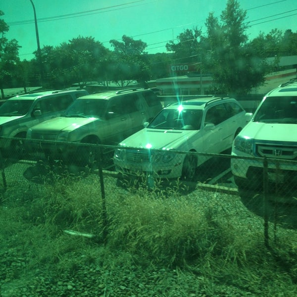 Photos at Metra - Geneva Station - Train Station in Geneva