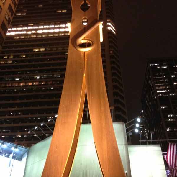 EL Train 15th & Market - Center City West - Philadelphia, PA