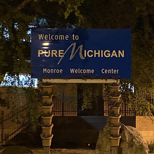 Michigan Welcome Center - 27 tips from 3224 visitors